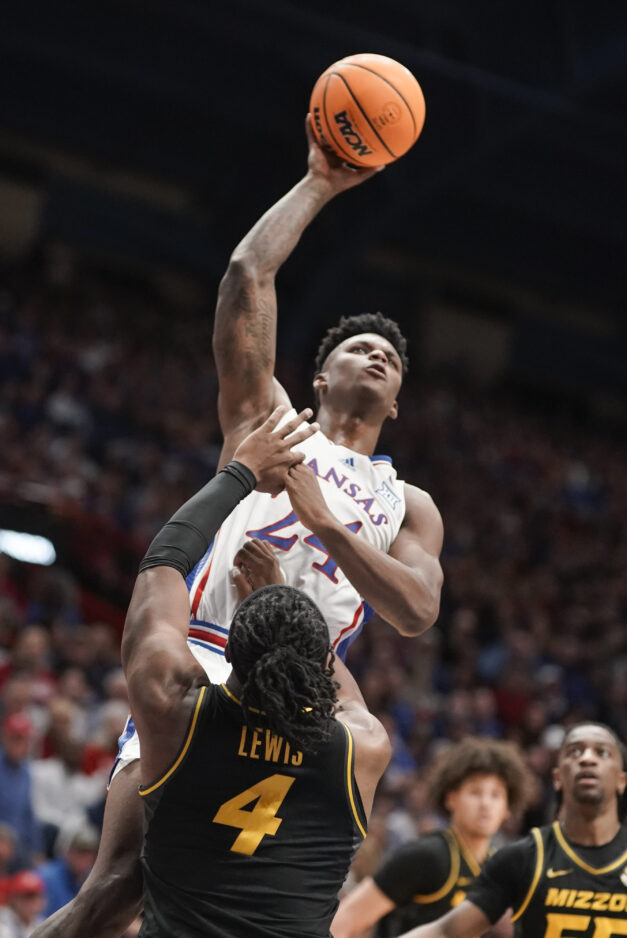KU’s KJ Adams provides counter to Missouri’s defensive approach inside ...